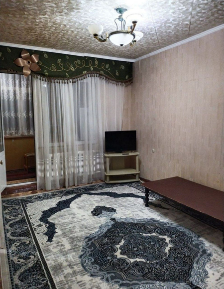 Юнусабад 11кв 2/1/4  ремонт средний