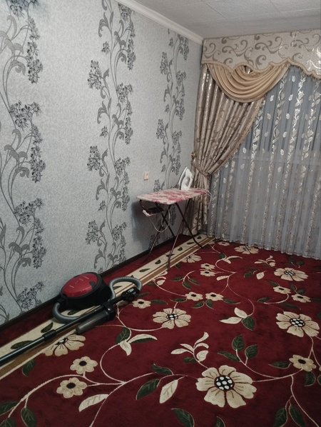3хонали квартира срочно сотилади нархи 39700