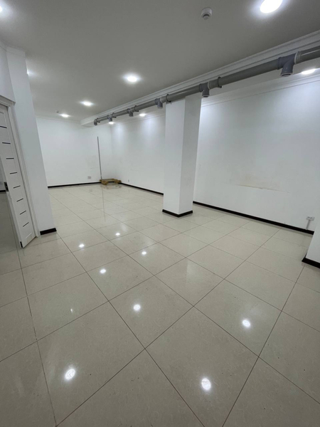 Аренда под Офис Ориентир-Лабзак 238м2 2000$торг