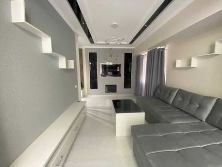 Продаётся квартиры в Ташкенте 2/4/4  52 м²,на Юнусабадском р-не(J2558)