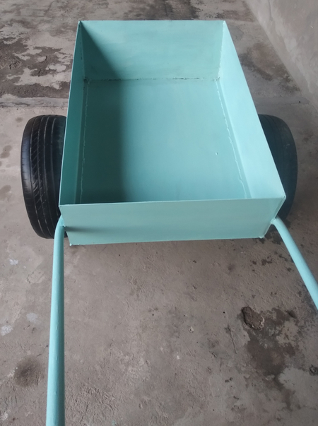 Arava sotiladi 700 000so'm