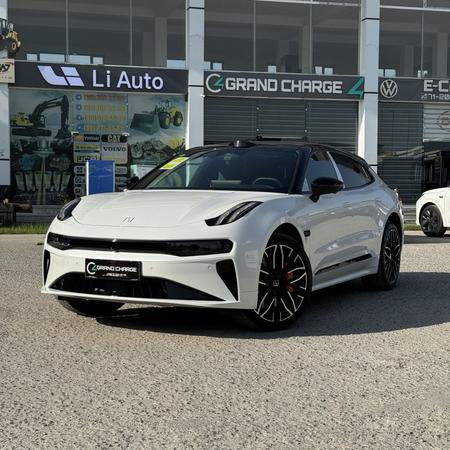 Zeekr 001 z sport restyle 2024