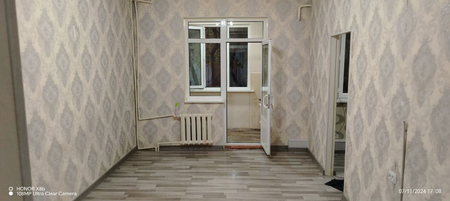 Срочно продаётся квартира ялангач 2/1/4 балкон 1*5×3 маданят университ