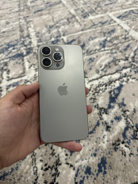 Iphone 15pro max 256gb