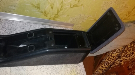 Подлокотник Ford Scorpio