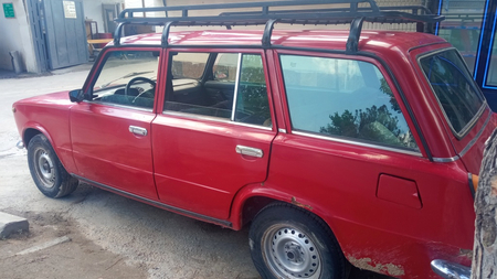 Vaz 2102 lada soriladi srochna