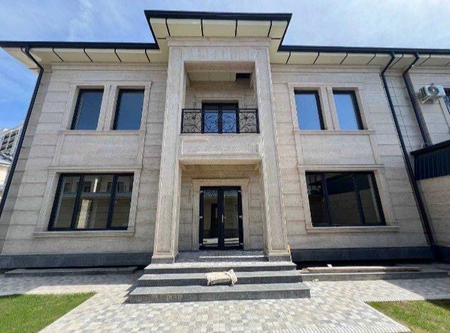 Продается Евро дом Ор-р: Буз базар 450 м2