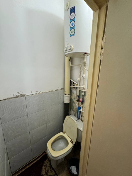 Срочно 1х Октяабирь 40квадратов новая планировка Прадаётся