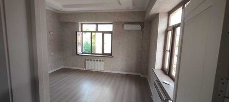 谷 129836 谷 Продается квартира в Яккасарайском районе [134 м²]
