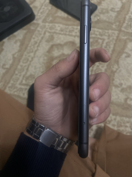 Iphone 11 kafolati bilan