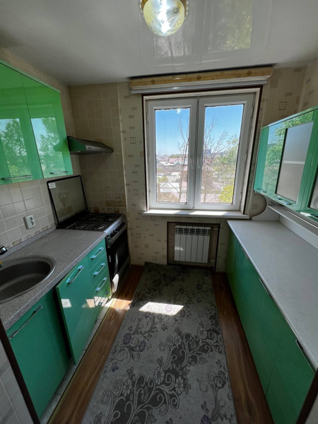 4/4/5 Буюк Ипак Йули 2х6 и 2х3 80m² Кирпич