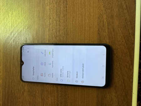 Samsung a 03 srochniy sotiladi