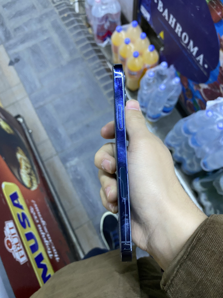 Iphone 12 Pro  ideal
