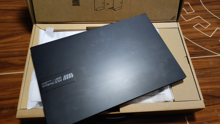 ASUS Vivobook 15
256 GB M.2,4 GB DDR5