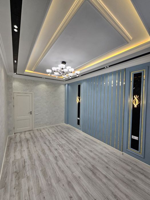 Срочно  Новостройка Яккасарой район 2х ком.квартира
