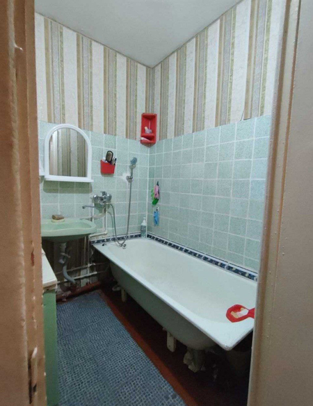 Срочно продам 5 комнатная на Карасу-6! СВОЕ! 110 кв.м!
