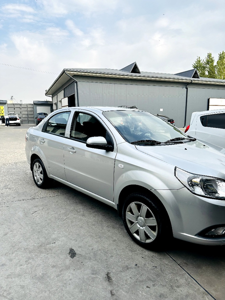 Nexia 3 sotiladi