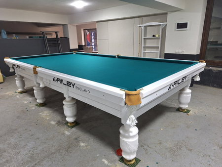 Billiard stol zakazga