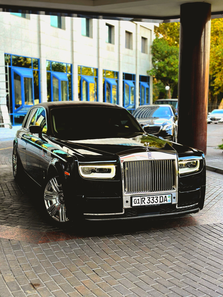 Rolls-Royce Phantom 