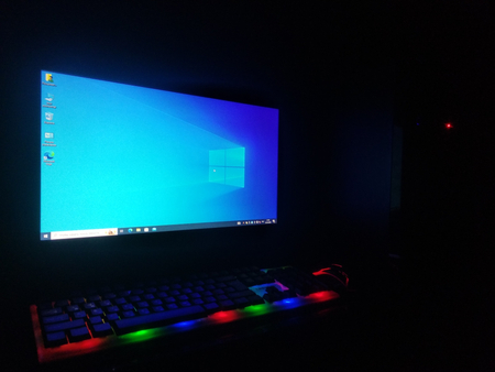 Domawniy kompyuter i3 4160 ozu 8gb