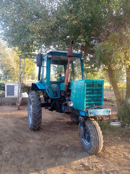 Mtz 80 sotiladi Buxoro viloyati