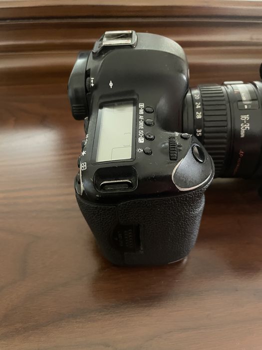 Canon mark 3 sotiladi bodyni ozi.