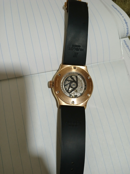 Продаются наручные часы- HUBLOT