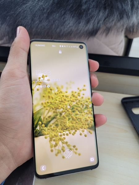 Samsung galaxy S10 128gb Flagman