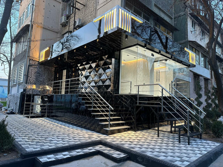 ПРОДАЁТСЯ и СДАЁТСЯ 
НЕЖИЛОЕ ПОМЕЩЕНИЕ 
#Яккасарайский  район
Ор. тор.