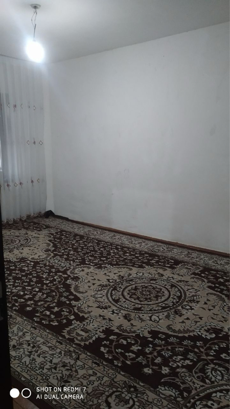 Ассалому алекум 3 хонали квартира сотилади. СРОЧНО!