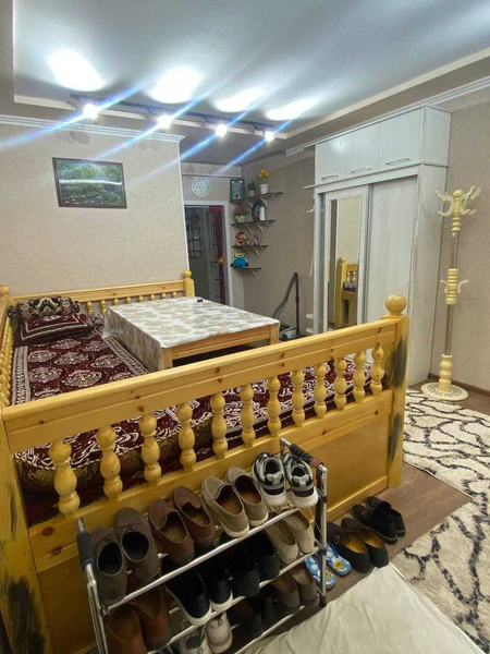 (К122887) Yakkasaroy tumanida 4-xonali kvartira sotiladi
