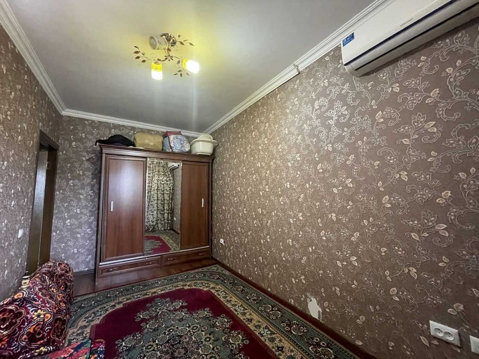 Продаётся шикарная квартира в Ташкенте 3/4/9 М Улугбек недорого(J2704)