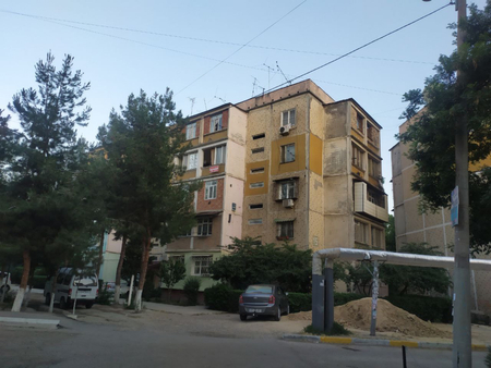 Продается СВОЯ 2х комнатная переделанное в 3х комнатную.