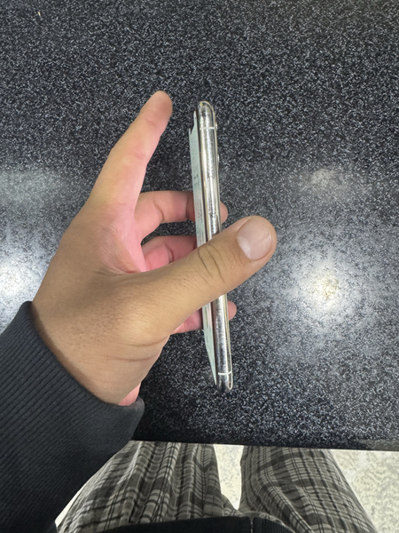 iphone 11 pro pamit 64g holati yahwi oqip tel qlila