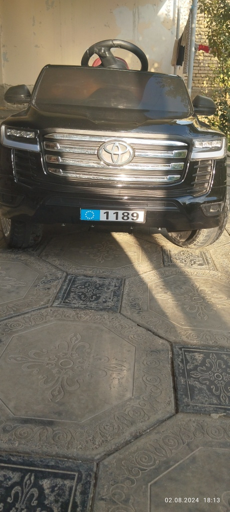 Детский автомобиль