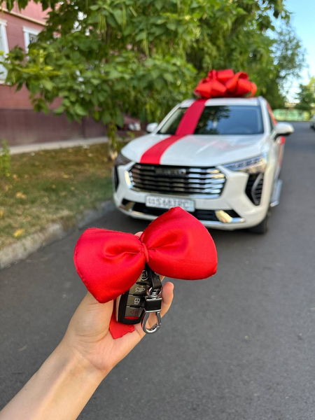 Подарочный бантик машинага, автобант