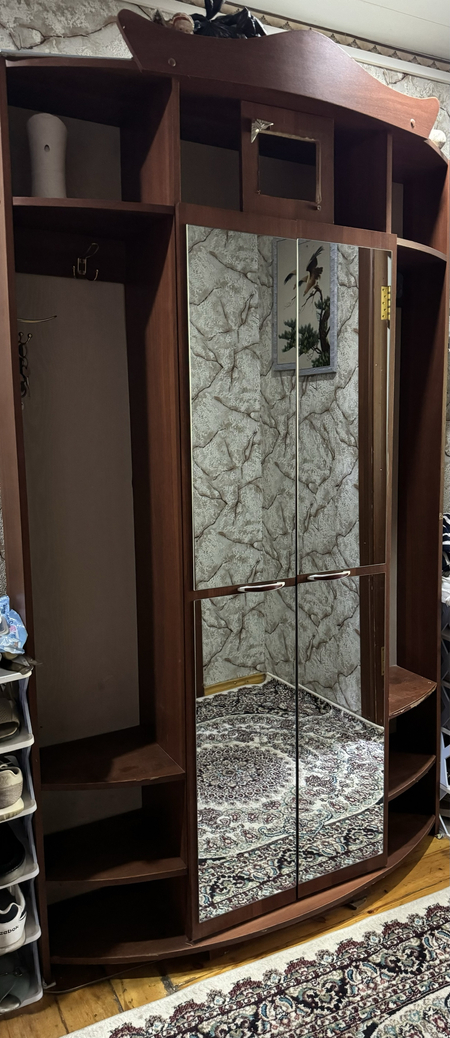 Прихожка с зеркалом