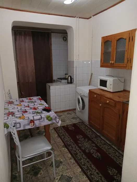 СДАМ Срочна 1/2/4 кв на метро Айбек ор-р Южно Корейская Посольство!!!
