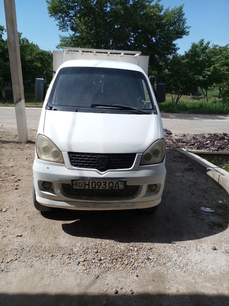 Xitoy labo sotiladi narxi 38 milyon kami bor kelishamiz gaz benzin