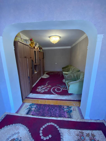 Эко шахарда 3 хонали 88² км иборат квартира сотилади