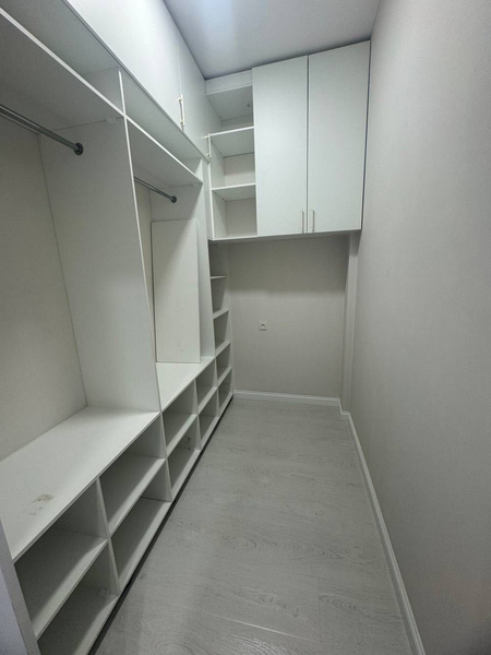 Барокко 2 комн евроремонт 83 кв