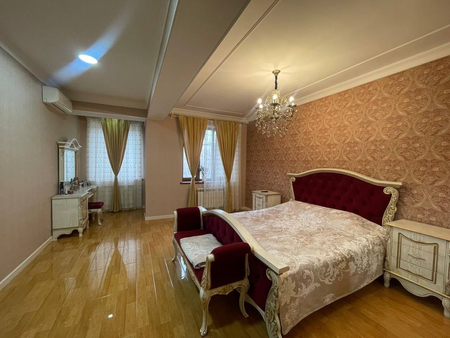 Мирабад Продается 2 ком квартира ремонт Садык Азимов Японское Пос-во