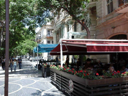 T Markiza. Zontik Naves