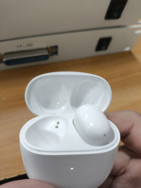 Xiaomi Redmi buds 4 без левого наушника