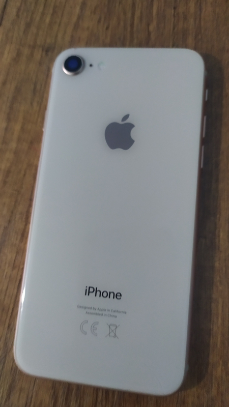 IPhone 8 holati yaxshi