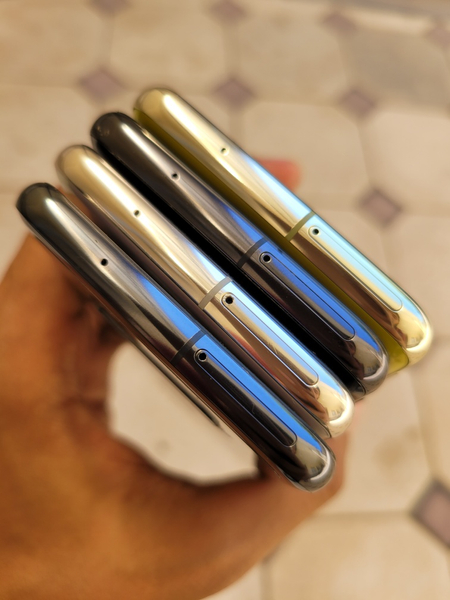 Samsung Galaxy S10e DUOS. OzU 6 GB. Joyi 128 GB. IDEAL. IME tayyor