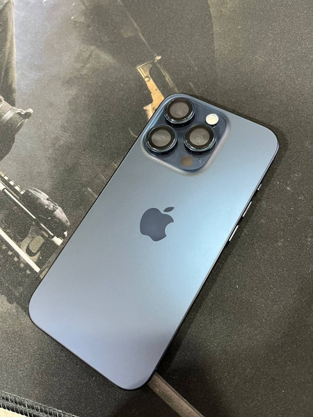 iPhone 15 pro max 128 gb