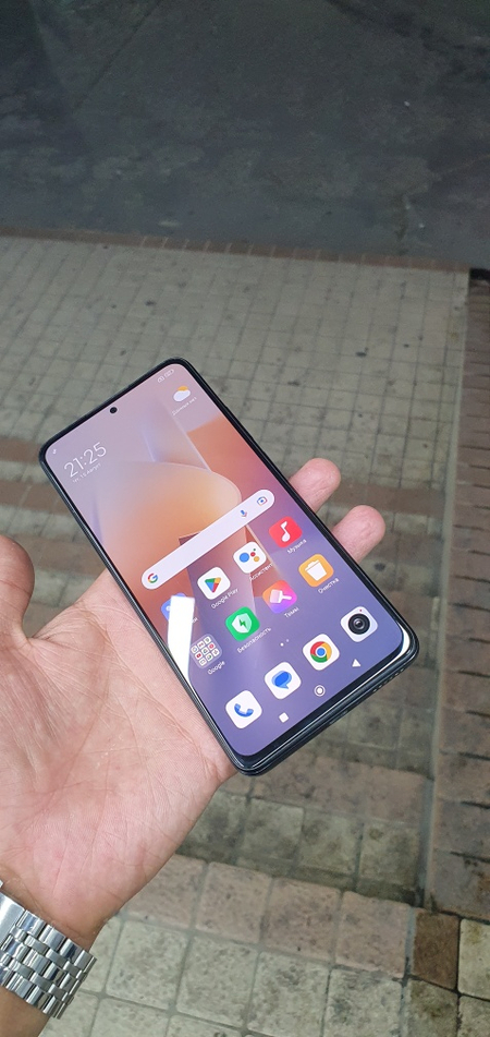 Redmi note 11 pro 8+4/128 qora rang ideal xama joylari radnoy sotilvo