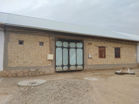 Qoravulbozorda hovli tezda sotiladi
