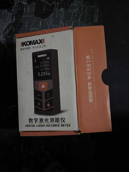 Продам лазерную рулетку KOMAX